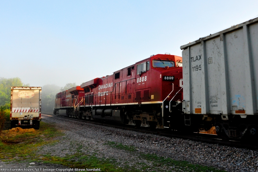 CP-257/39Z arrival at La Plume, Pa.